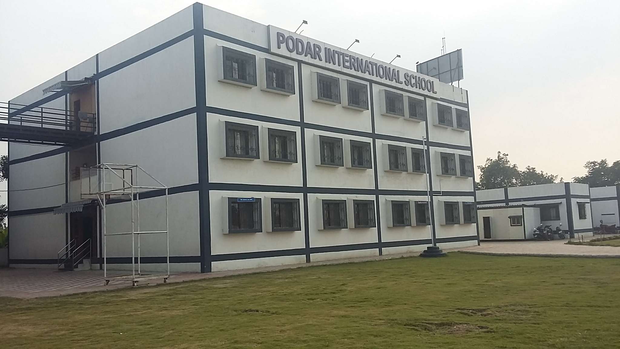 PODAR INTERNATIONAL SCHOOL SURAT GUJARAT 430216 The Learning Point
